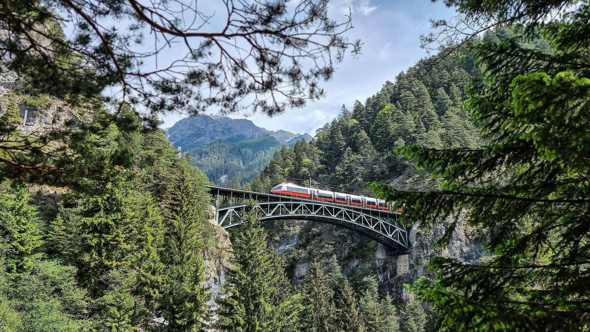 Karwendelbahn railwal (Mittenwaldbahn)