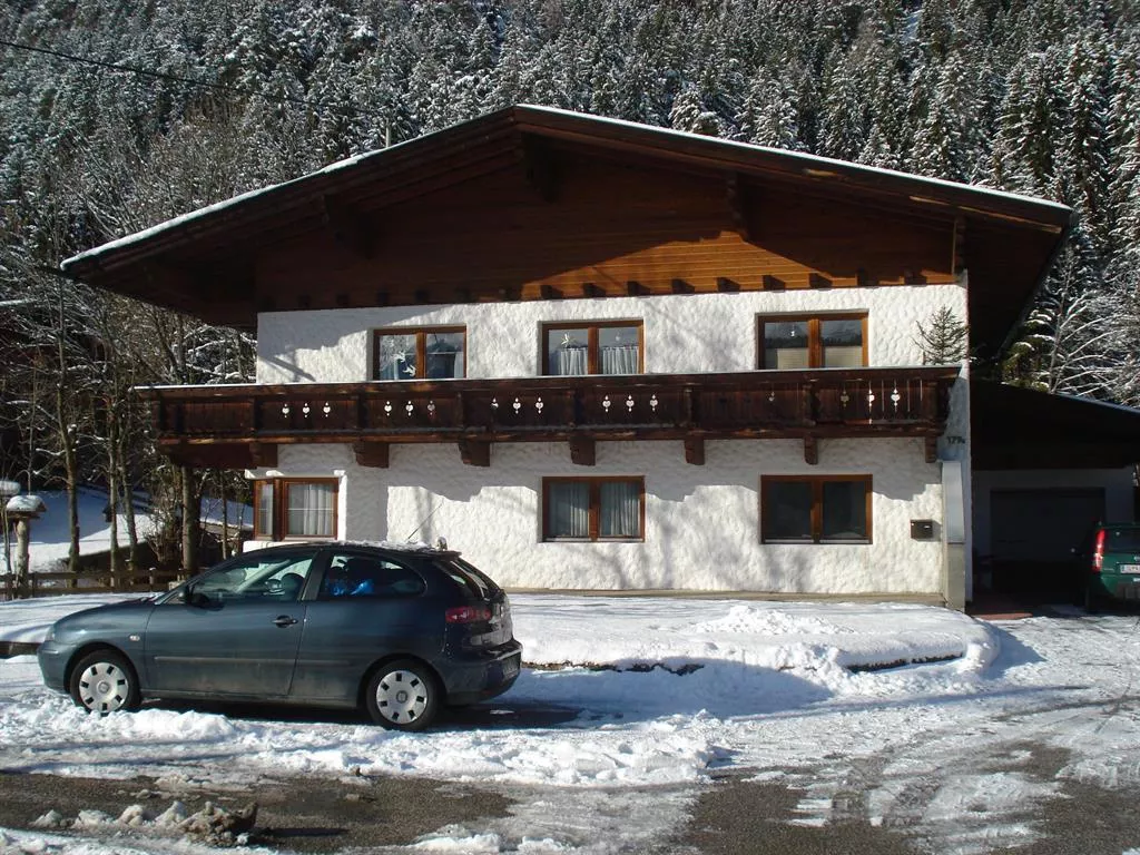 Ferienwohnungen Rauth - Ferienwohnung / Appartement in Leutasch